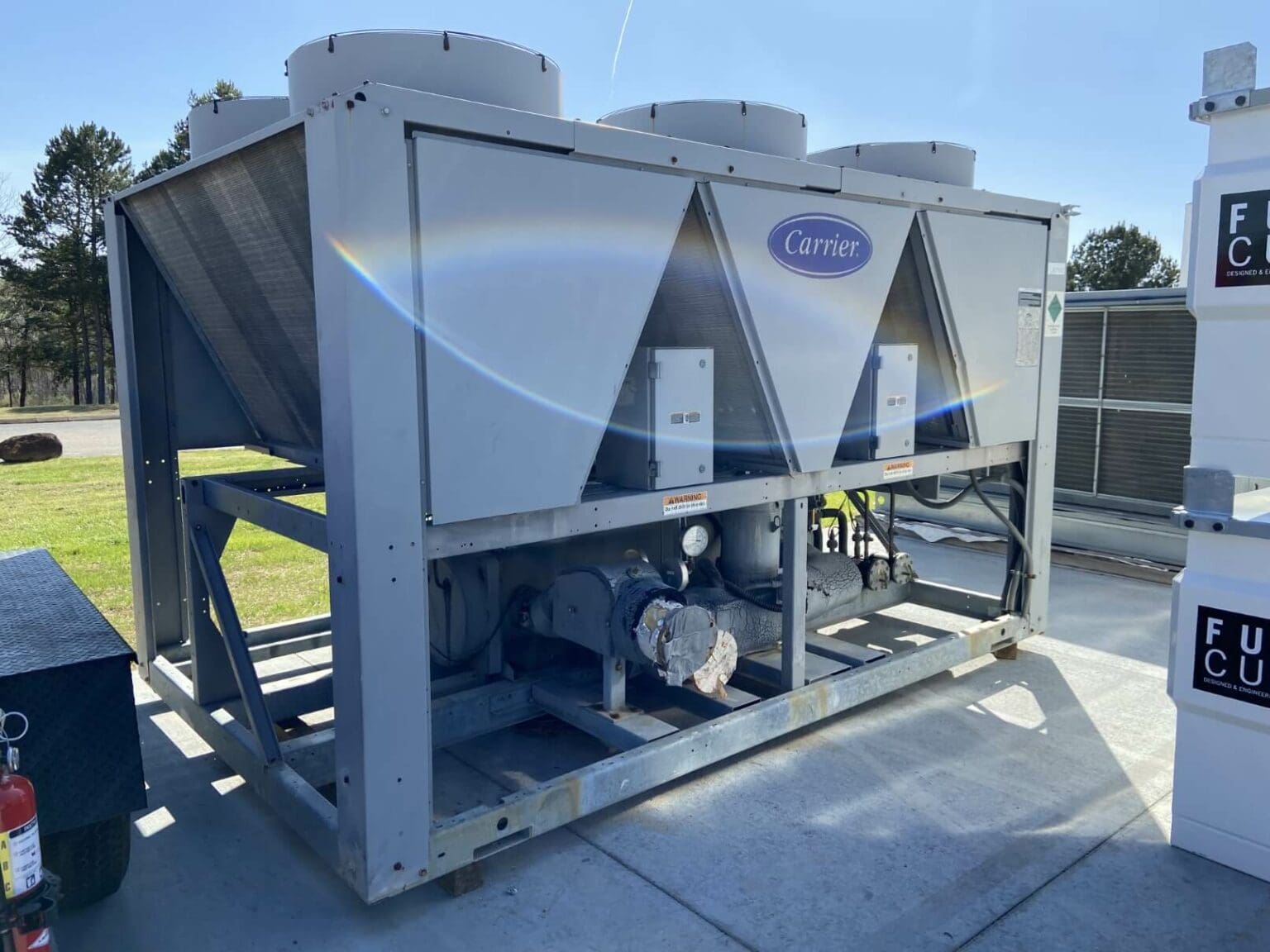 100 Ton Carrier Air Cooled Chiller - LEL Critical