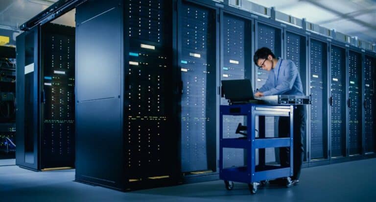 Data Centers: 6 Key Stages in Their Lifecycle - LEL Critical